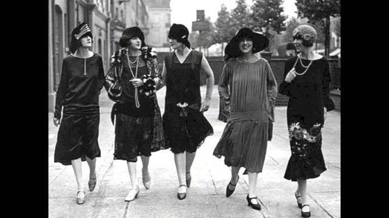 A Brief History of the 20th Century Fashion - Arte & Lusso