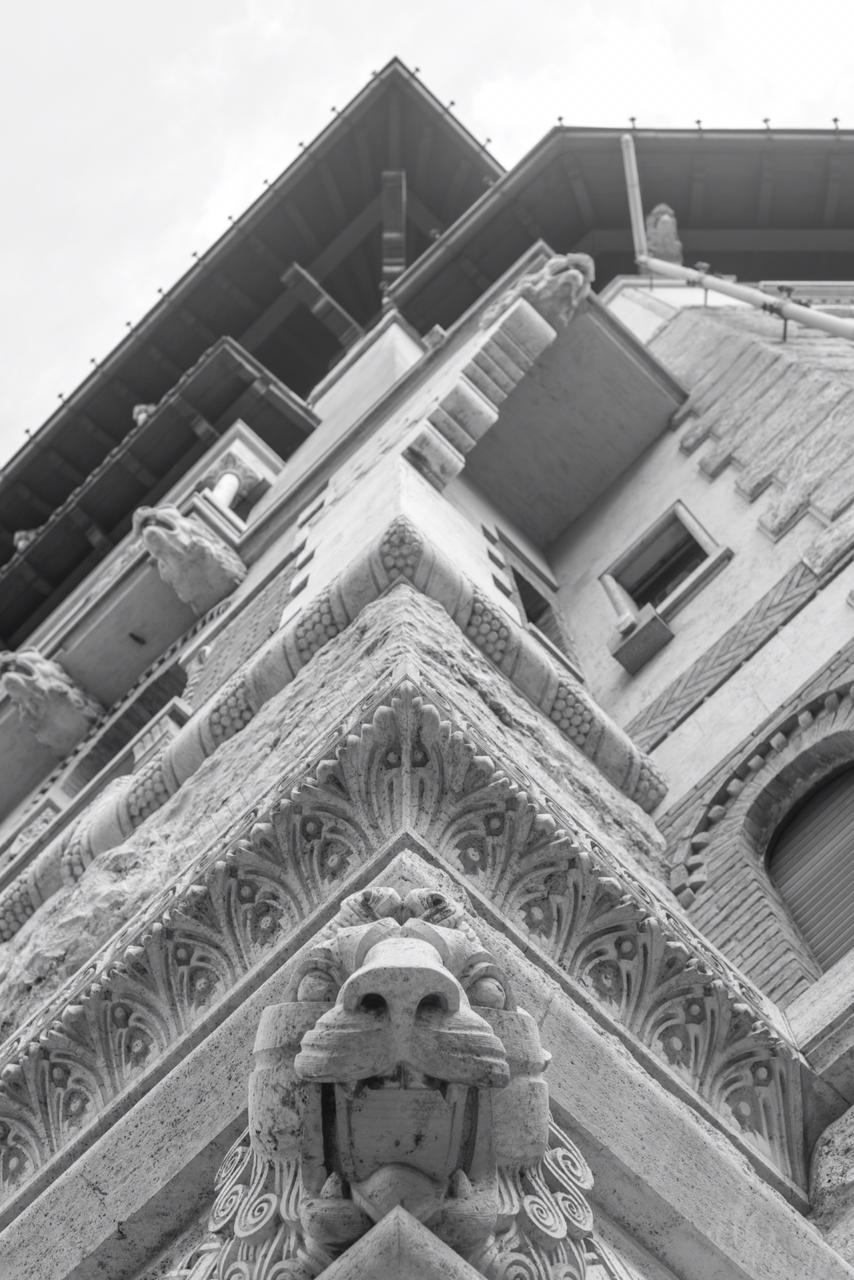 Discovering Rome: Quartiere Coppede - Arte & Lusso