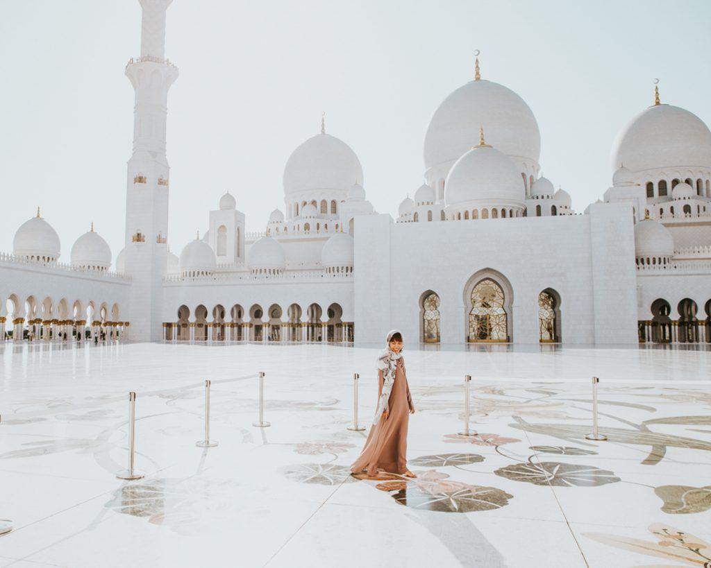 The Ultimate Guide to the Dress Code In Dubai, United Arab Emirates ...